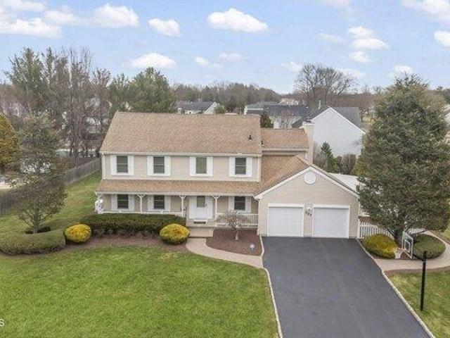 house with 4 bedroom, Manalapan NJ DS102564745