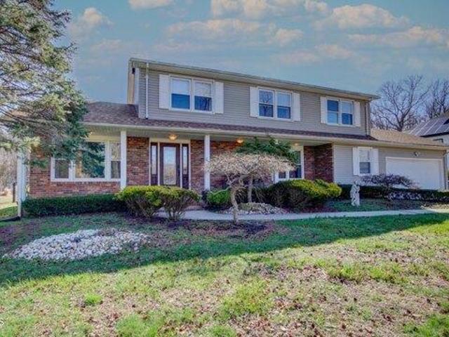 house with 4 bedroom, Manalapan NJ DS102564997