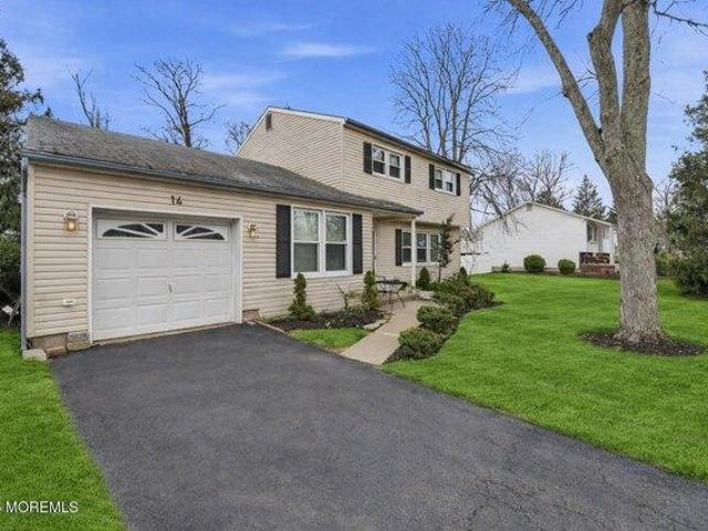 house with 4 bedroom, Manalapan NJ DS102779185