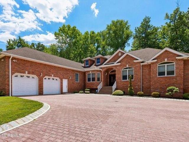 house with 4 bedroom, Manalapan NJ DS103620777