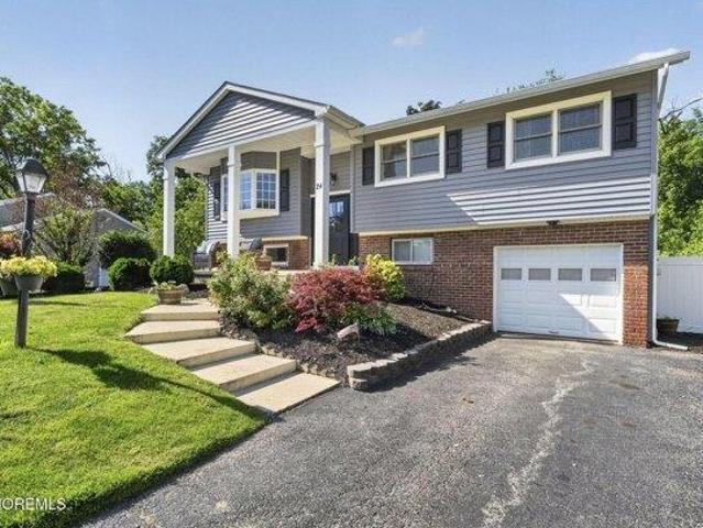 house with 4 bedroom, Manalapan NJ DS104408732