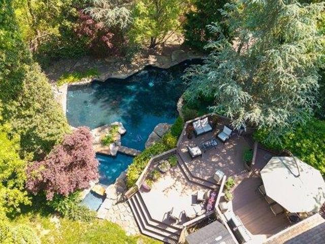 house with 4 bedroom, Manalapan NJ DS104442562