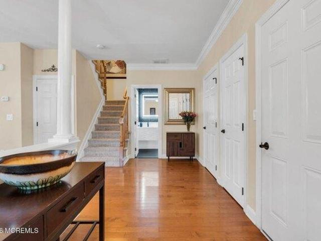 house with 4 bedroom, Manalapan NJ ES103621008