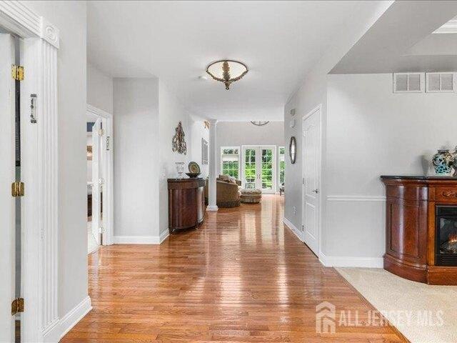 house with 4 bedroom, Manalapan NJ ES105123551