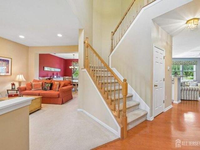 house with 4 bedroom, Manalapan NJ ES105140185