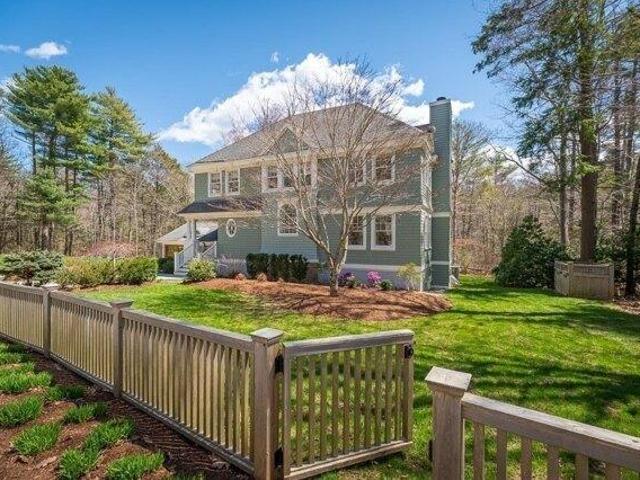 house with 4 bedroom, Manchester MA DS104152427