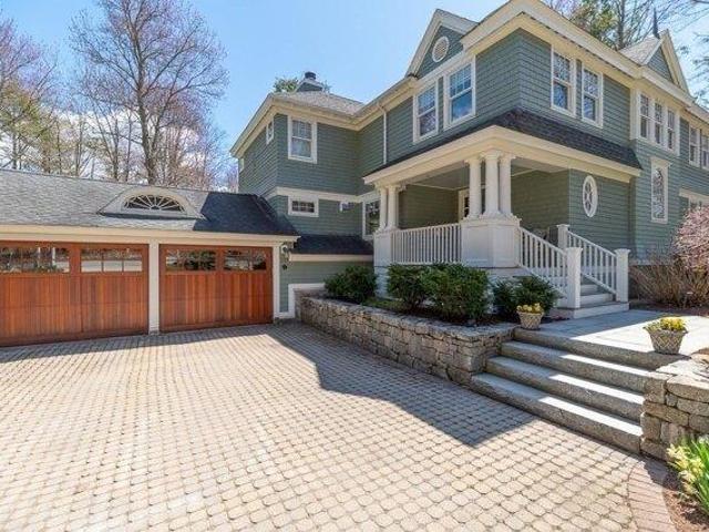 house with 4 bedroom, Manchester MA ES104152427