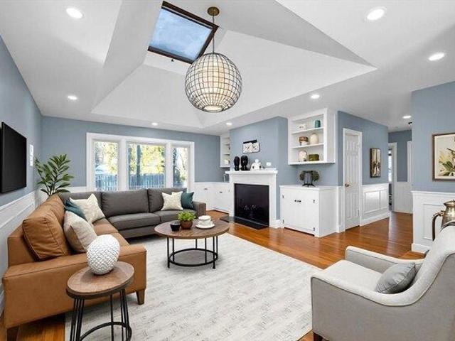 house with 4 bedroom, Manchester MA ES104834464