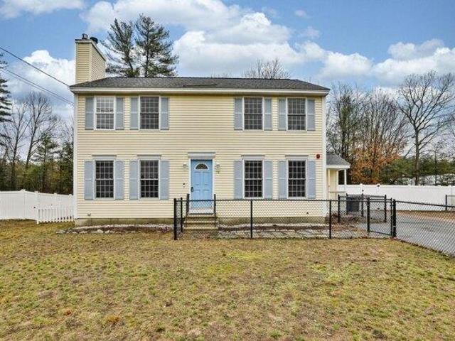 house with 4 bedroom, Manchester NH DLS103036150
