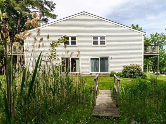 house with 4 bedroom, Manchester NH DS104113709