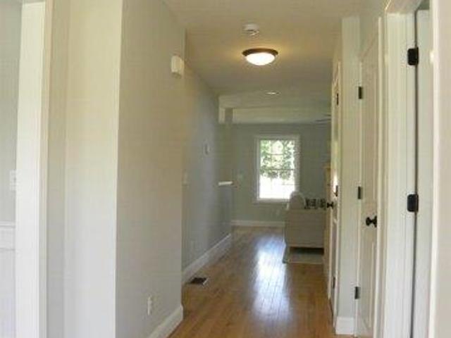 house with 4 bedroom, Manchester NH DS104406559