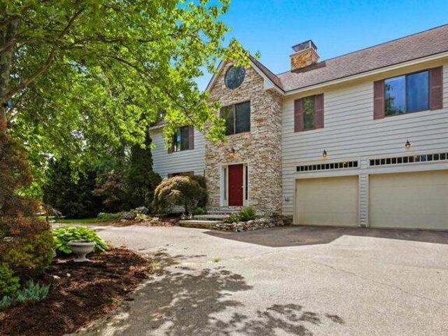 house with 4 bedroom, Manchester NH DS104410889