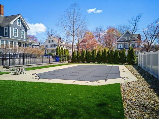 house with 4 bedroom, Manchester NH DS103220267