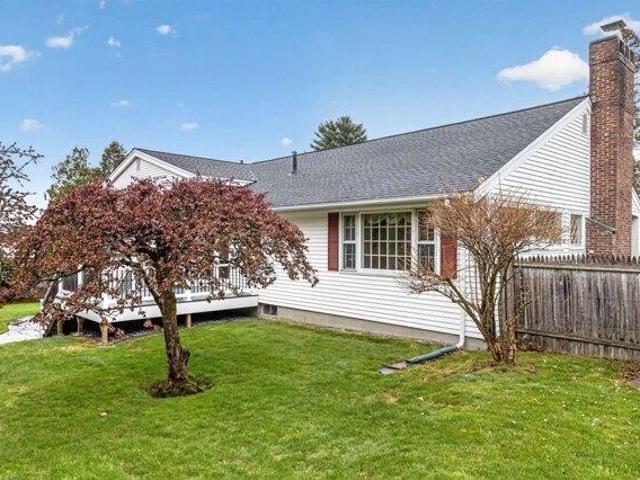 house with 4 bedroom, Manchester NH DS103885341