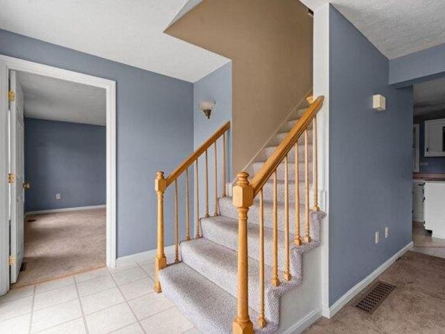 house with 4 bedroom, Manchester NH ES104831694