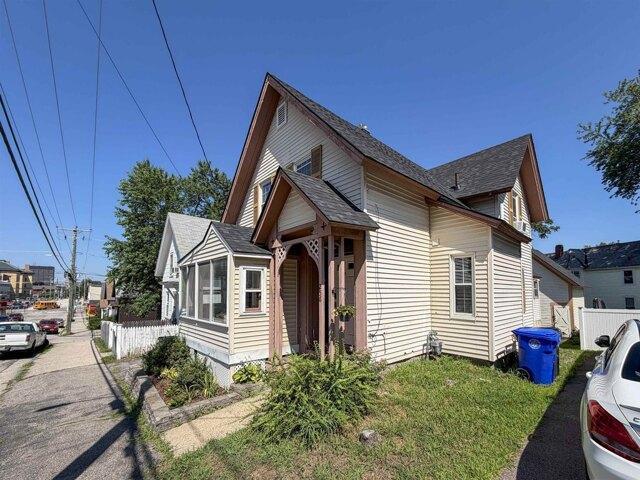 house with 4 bedroom, Manchester NH ES105113893