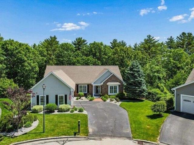 house with 4 bedroom, Manchester NH ES103248011