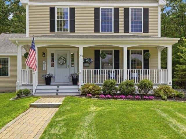house with 4 bedroom, Manchester NH ES103664476