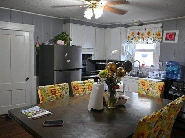 house with 4 bedroom, Manchester NH ES103807206