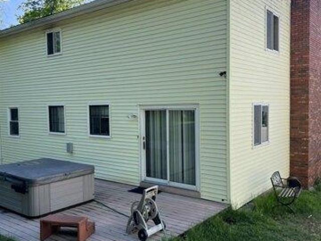 house with 4 bedroom, Manchester NH ES103849851
