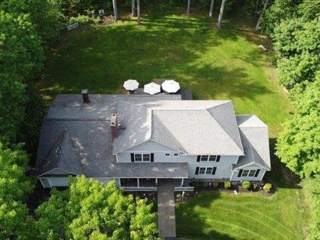 house with 4 bedroom, Manchester NH ES103932806