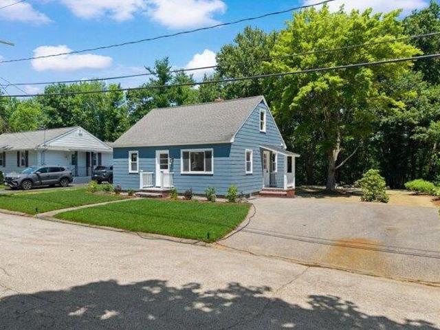 house with 4 bedroom, Manchester NH ES103968453