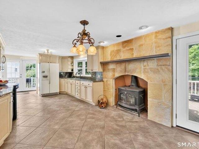 house with 4 bedroom, Manchester CT DS104190178