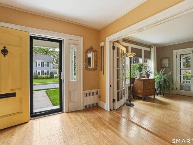 house with 4 bedroom, Manchester CT ES104075218