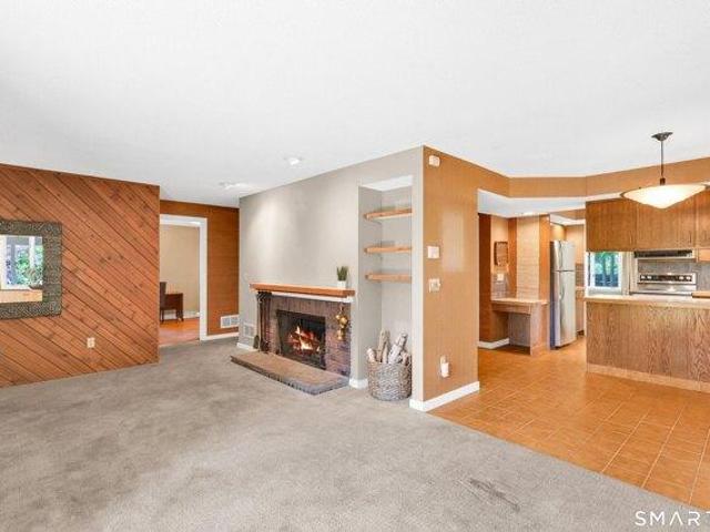 house with 4 bedroom, Manchester CT ES104234782