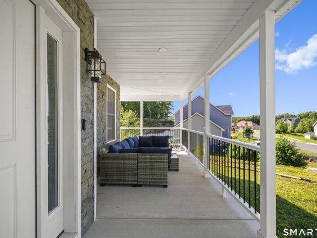 house with 4 bedroom, Manchester CT ES105141883