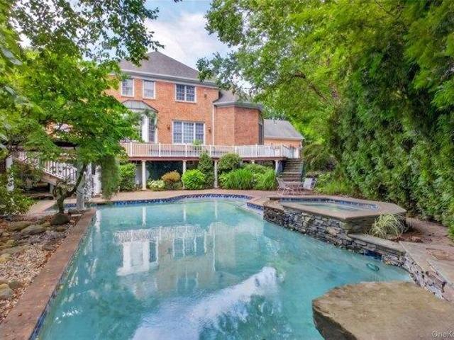 house with 4 bedroom, Manhasset NY ES105189988