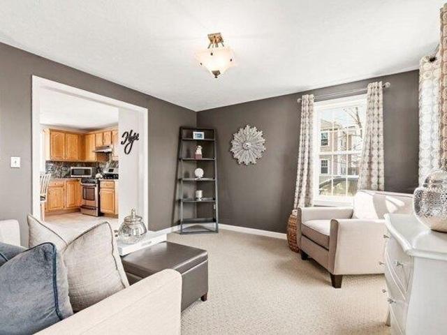 house with 4 bedroom, Mansfield MA DLS102726074