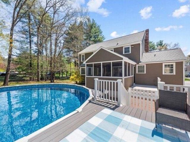 house with 4 bedroom, Mansfield MA DLS102961510