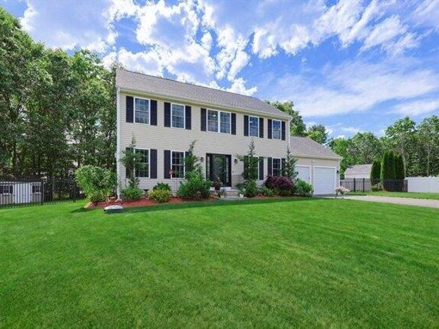 house with 4 bedroom, Mansfield MA ES104076854