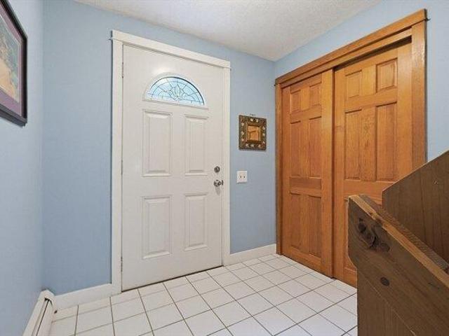 house with 4 bedroom, Mansfield MA ES104299728