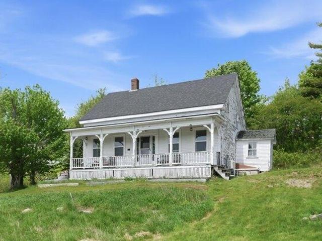 house with 4 bedroom, Machias ME DS104111880