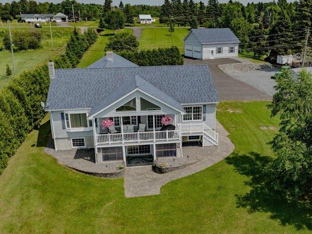 house with 4 bedroom, Madawaska ME DS104233663