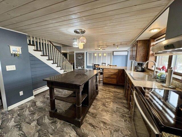 house with 4 bedroom, Madawaska ME ES105107432