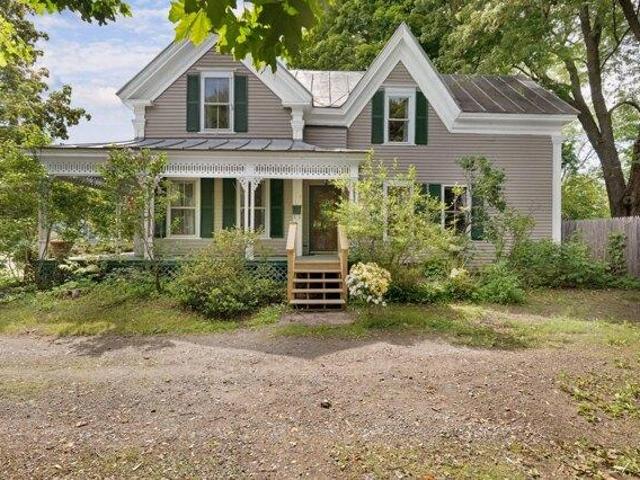 house with 4 bedroom, Madison ME DS103969522