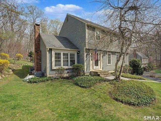house with 4 bedroom, Madison CT DLS102254267