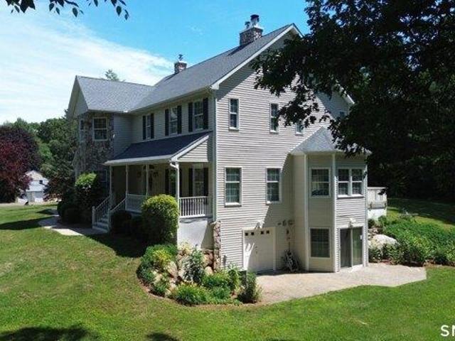 house with 4 bedroom, Madison CT DS104331087