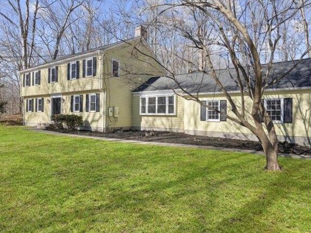 house with 4 bedroom, Madison CT DS102279701