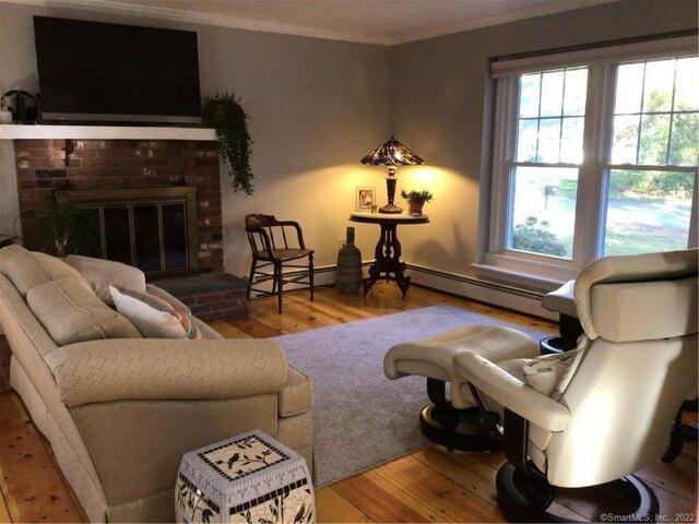 house with 4 bedroom, Madison CT DS102763056