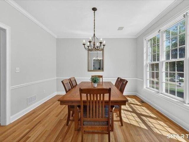 house with 4 bedroom, Madison CT ES104116188