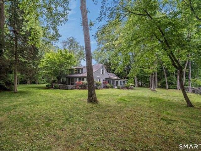 house with 4 bedroom, Madison CT ES104148188