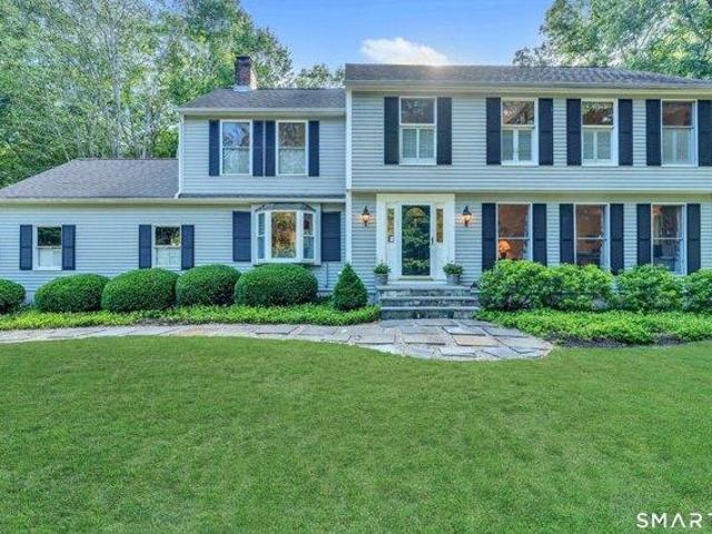 house with 4 bedroom, Madison CT ES104151377