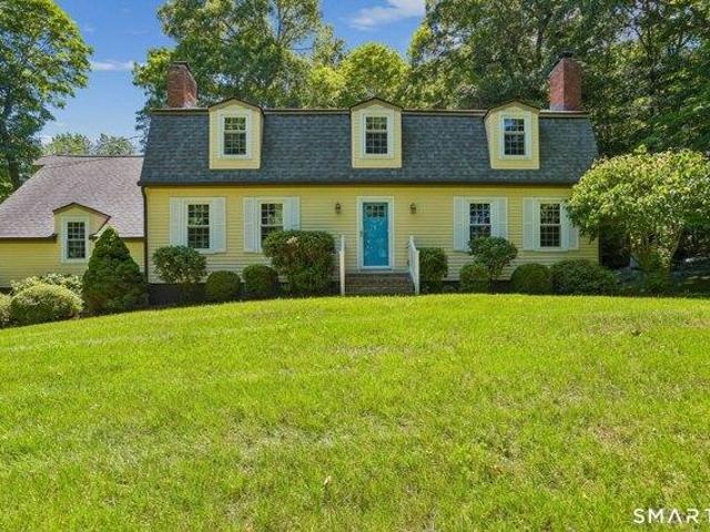 house with 4 bedroom, Madison CT ES104329522