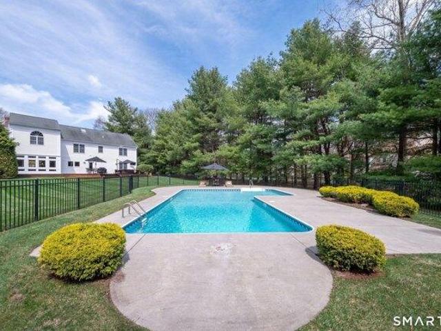 house with 4 bedroom, Madison CT ES104792449