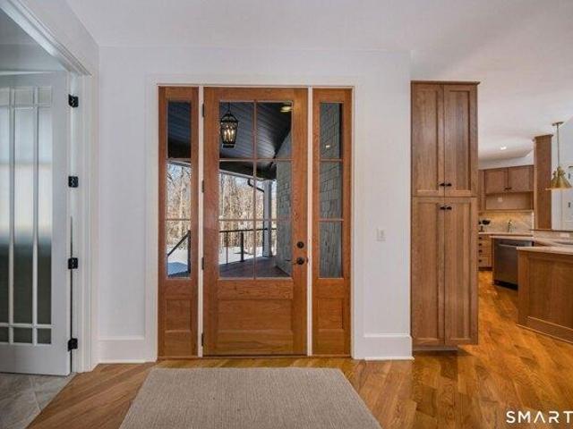 house with 4 bedroom, Madison CT ES105126482