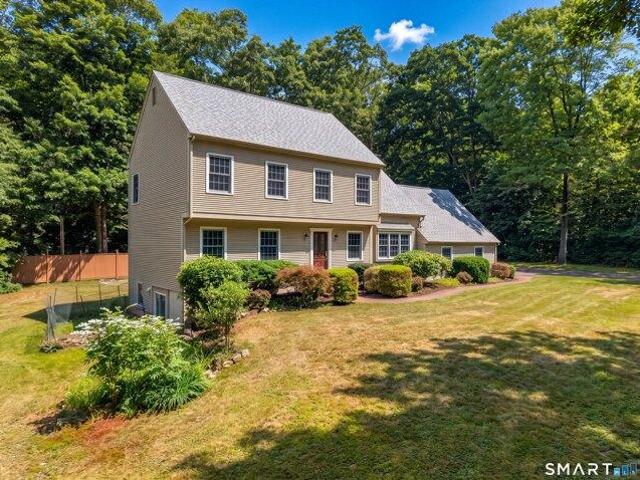house with 4 bedroom, Madison CT ES105122703